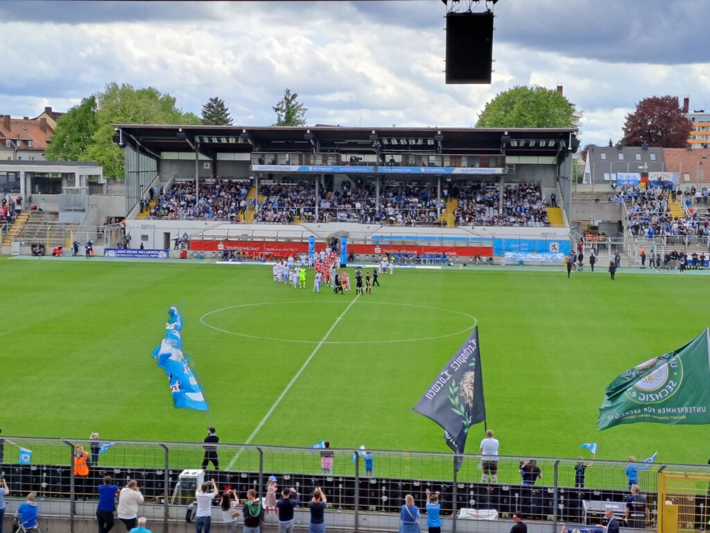 Fotogalerie zum Sieg der Löwen gegen den SC Freiburg II